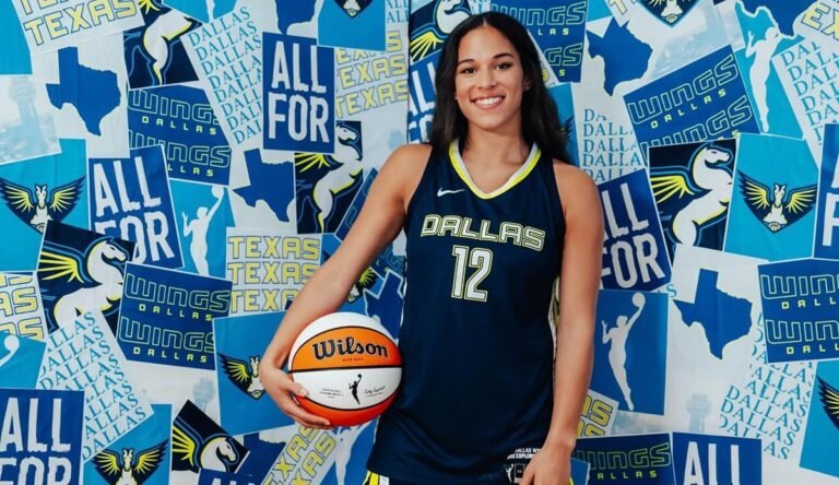 Hannah Stuelke Parents Are Mario Davis And JoAnna Mantz