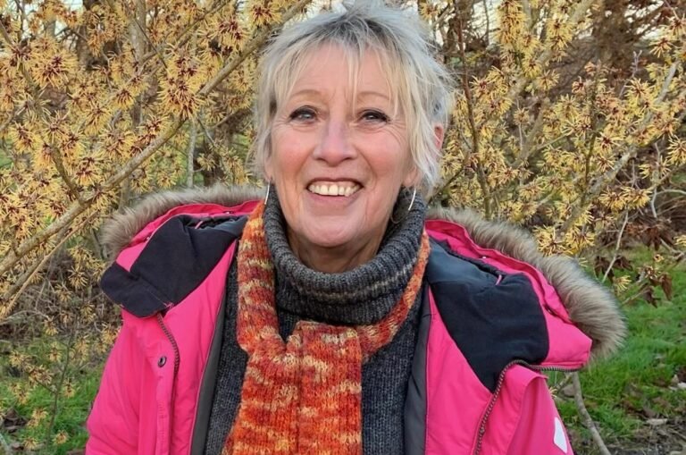 Carol Klein Daughters With Husband Annie And Alice Age Gap